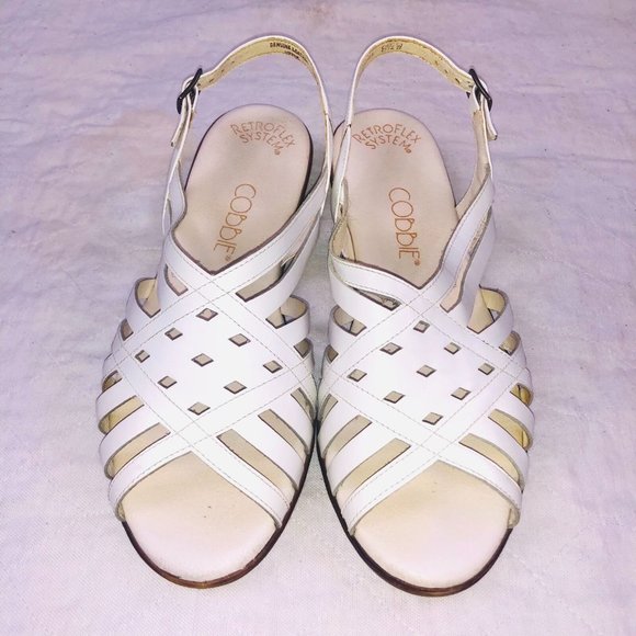 Cobbie | Shoes | Vintage Cobbie Womens Sandals Shoes Sz 85 W White ...